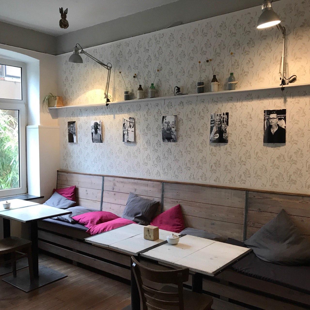 Gemütlich_hinterer_raum_CAfé_LIebling - Susanne Pohl